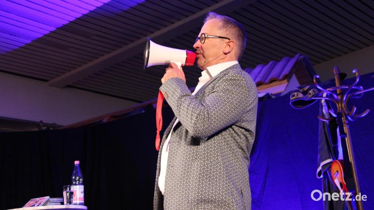 Satirisches Abwatschen | Onetz