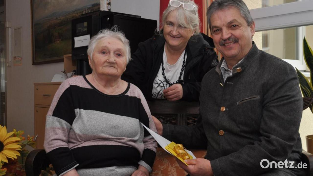 Pauline Schell feiert 85. Geburtstag | Onetz