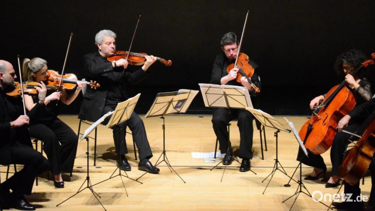 Sechs Streicher sind besser als vier: "Sestetto Stradivari" beim Weidener Meisterkonzert in der ...