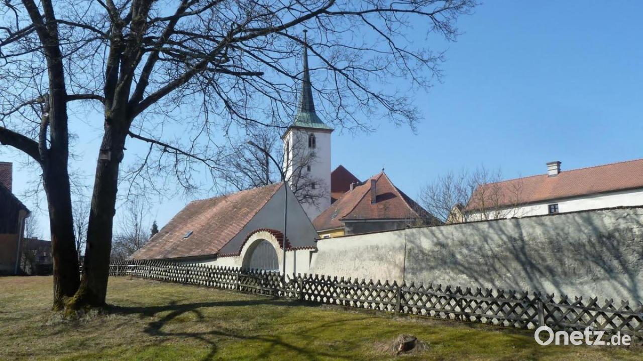Pater Robin bittet zum täglichen Gebet | Onetz