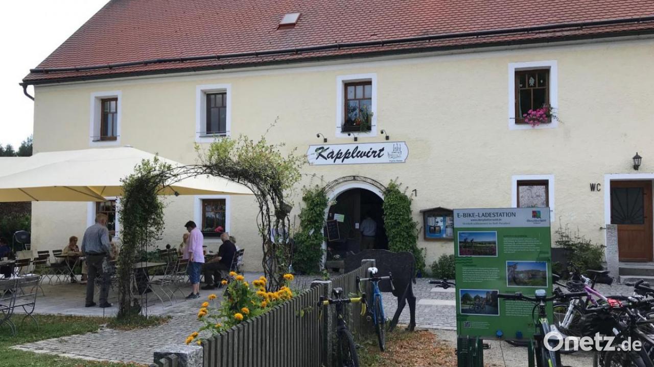 Aus der Kirche ins Wirtshaus | Onetz