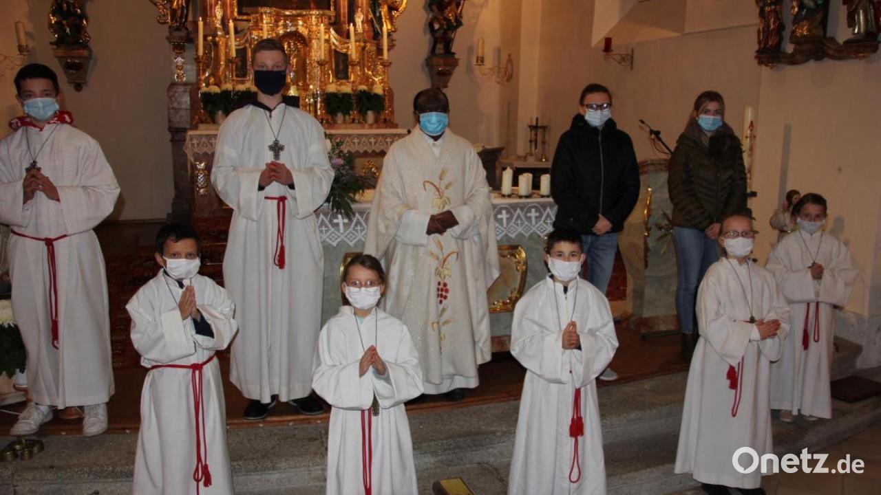 In Großkonreuth Fünf neue Ministranten aufgenommen | Onetz