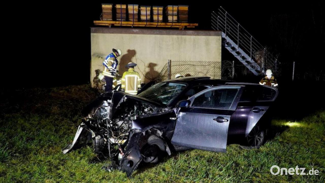 Unfall am Ammerthaler Weg: Zwei Verletzte | Onetz