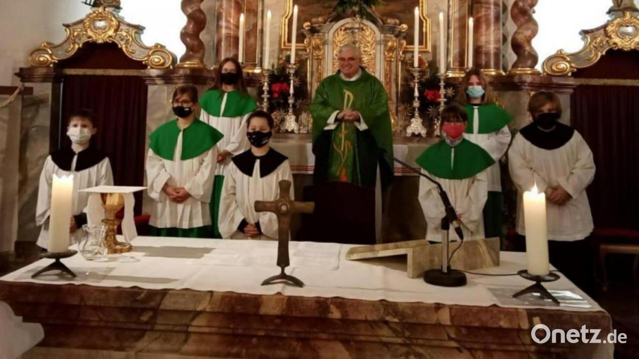Fünf neue Ministranten in Muschenried | Onetz