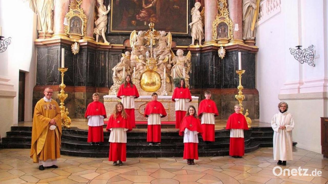 Sieben neue Ministranten in der Pfarrei Waldsassen | Onetz