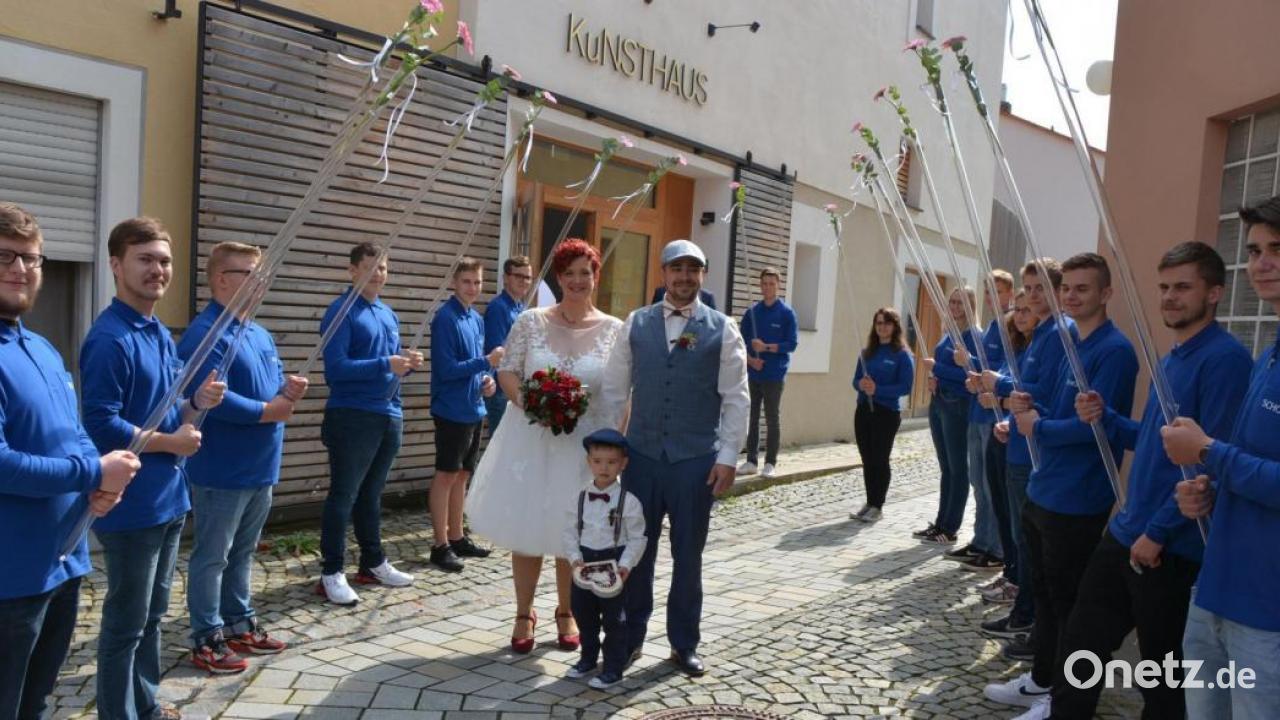 Alexandra Bergmann und Ronny Schwarz heiraten im Kunsthaus Waldsassen ...