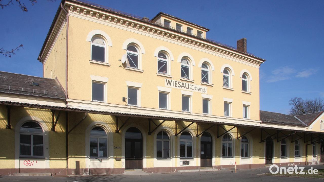 In Etappen zum "Kulturbahnhof Wiesau" | Onetz