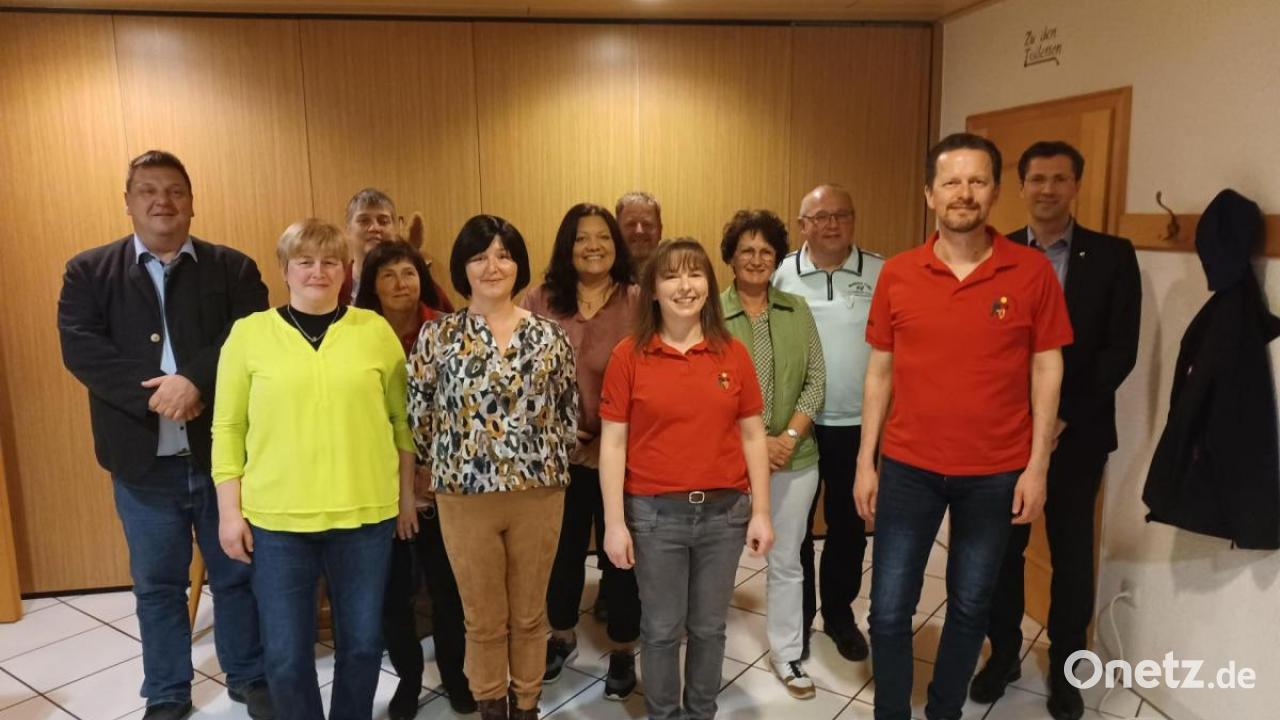 Vorstandschaft des OGV Wolfring stellt sich neu auf | Onetz