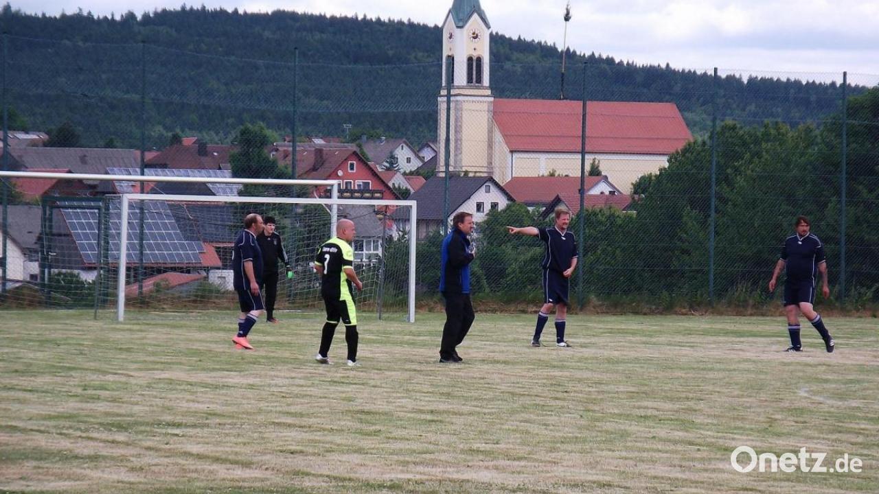 SC Weiding besteht seit 50 Jahren: Feier auf dem Sportgelände | Onetz
