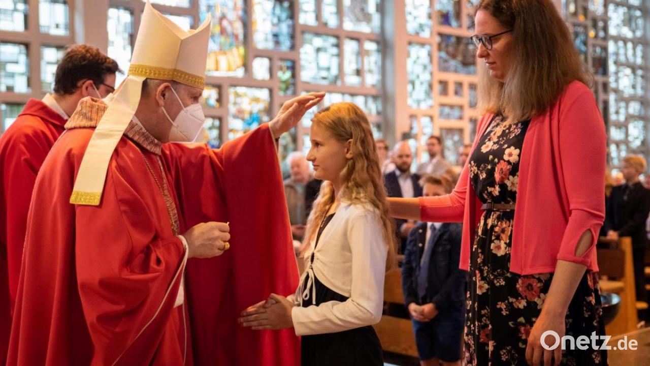 56 junge Christen werden in Poppenricht gefirmt | Onetz
