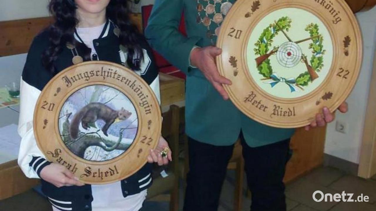 Schützenkönig Peter Riedl räumt in Bärnau auch in anderen Disziplinen ...