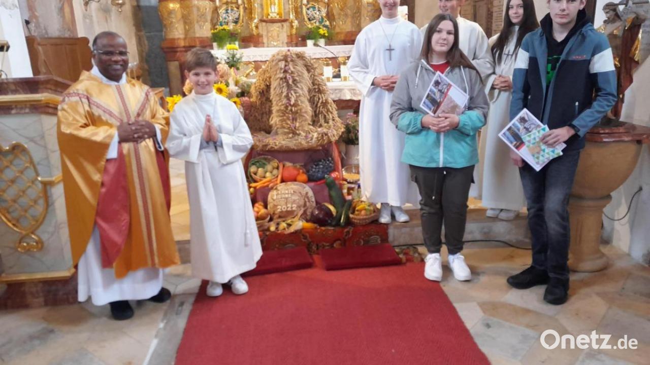 Abschied und Willkommen bei Lintacher Ministranten | Onetz