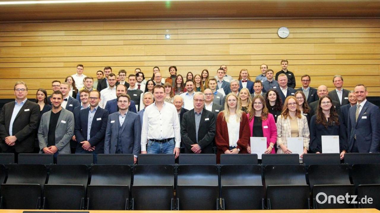 OTH Amberg-Weiden vergibt 53 Deutschlandstipendien | Onetz