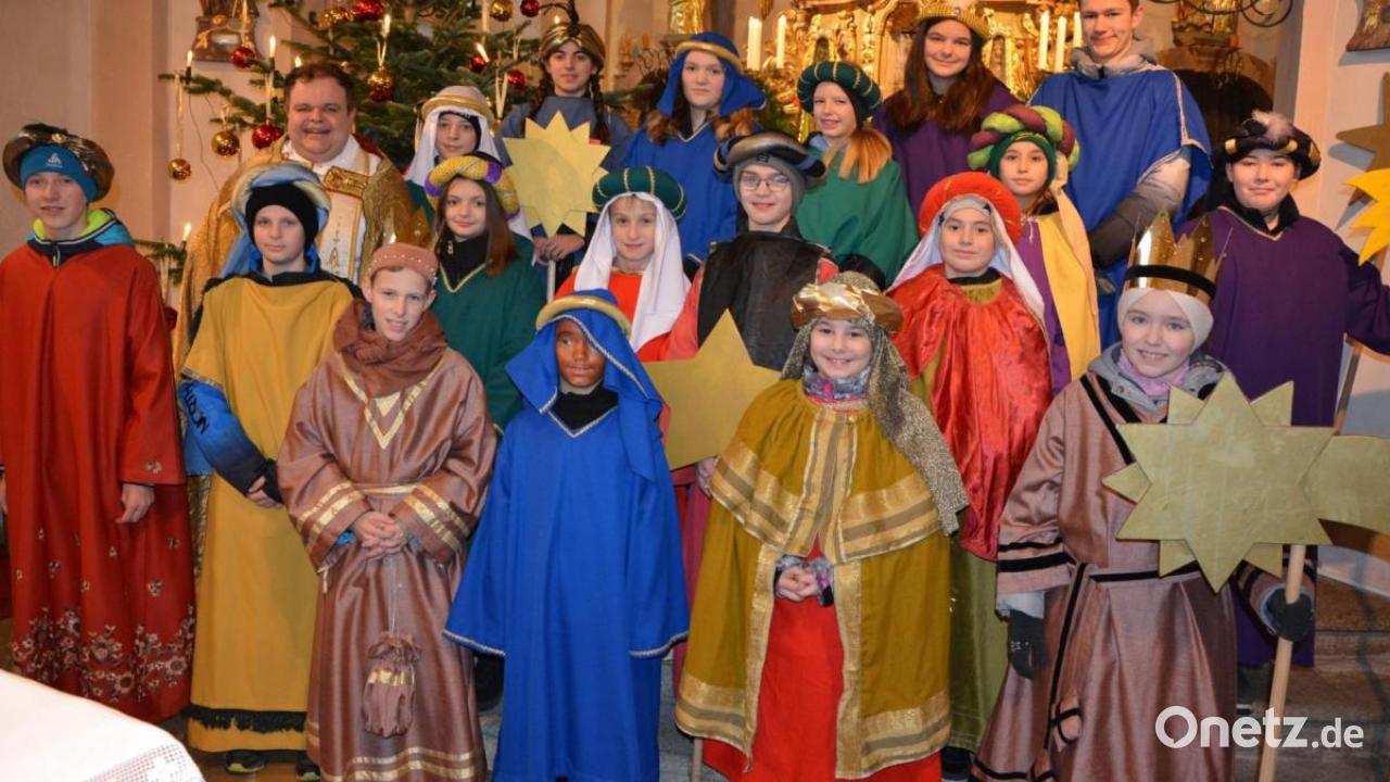 Sternsinger bringen der Pfarrei Leonberg Segen | Onetz