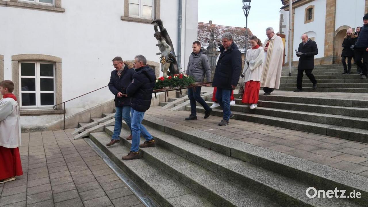 Pfarrei Vilseck erneuert Pestgelübde mit Sebastiansprozession | Onetz