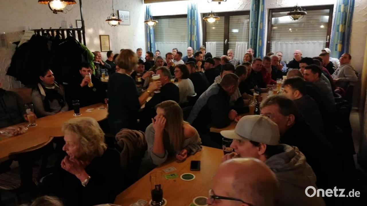 Großes Interesse an Taubenmarkt beim ATS Mitterteich | Onetz