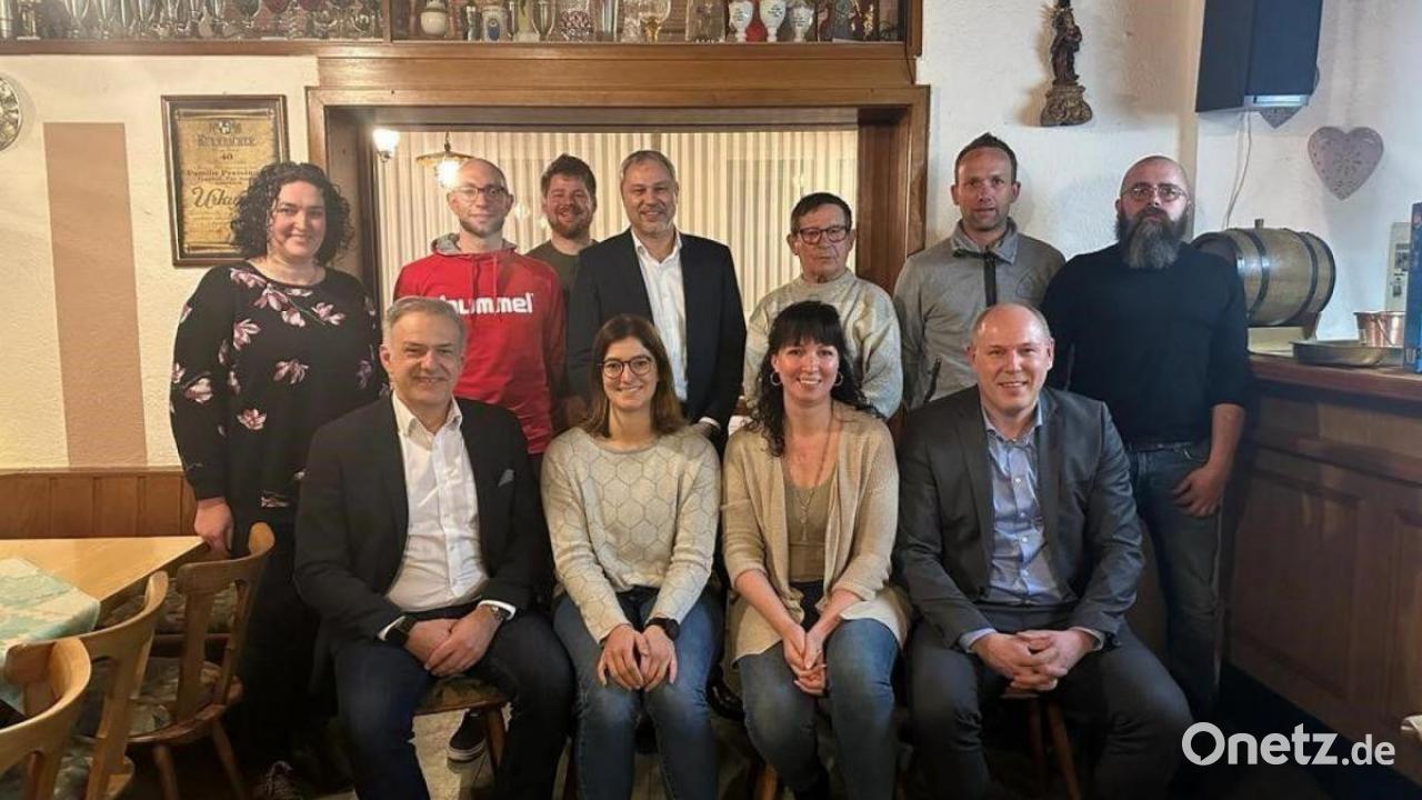 Neuwahlen und Ehrungen bei der CSU Schönkirch | Onetz