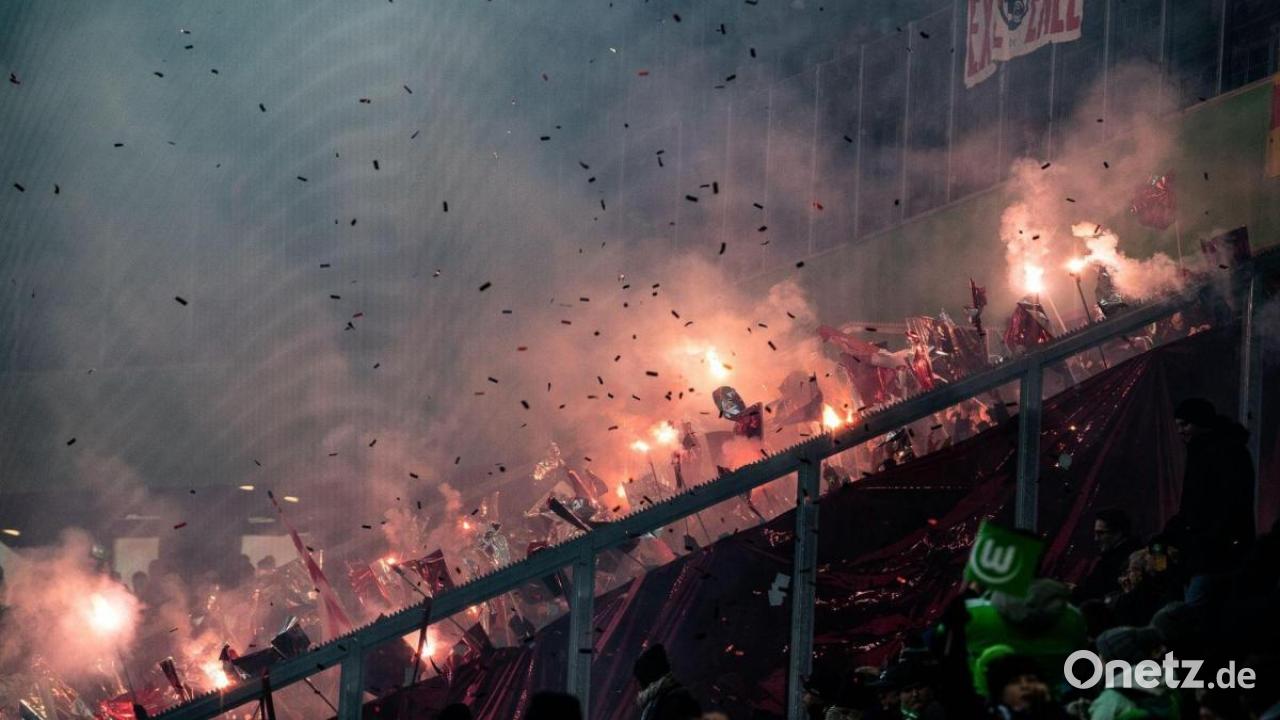 Pyro-Einsatz: Freiburg muss 30.000 Euro zahlen | Onetz