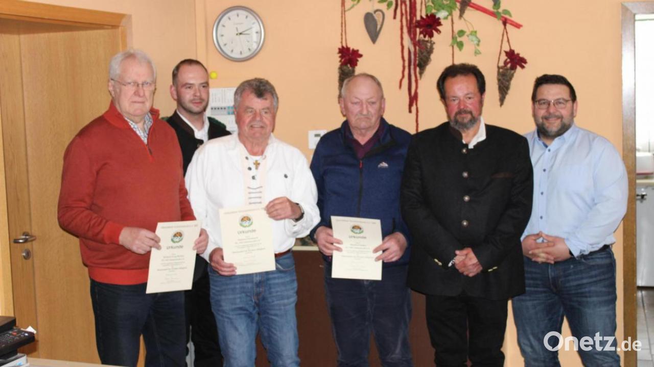 Immenreuther Schützen glücklich: Treue Mitglieder und weniger Schulden | Onetz