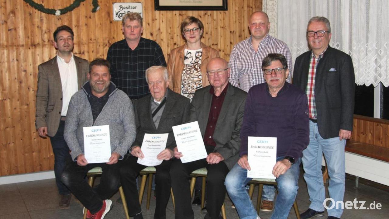 Toni Dutz fordert erneut Unterstützung vom Landkreis Tirschenreuth beim Projekt Bahnhof ein | Onetz