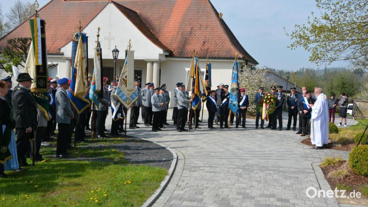 Soldatenwallfahrt nach Konnersreuth auch ein Beitrag für den Erhalt des Friedens | Onetz