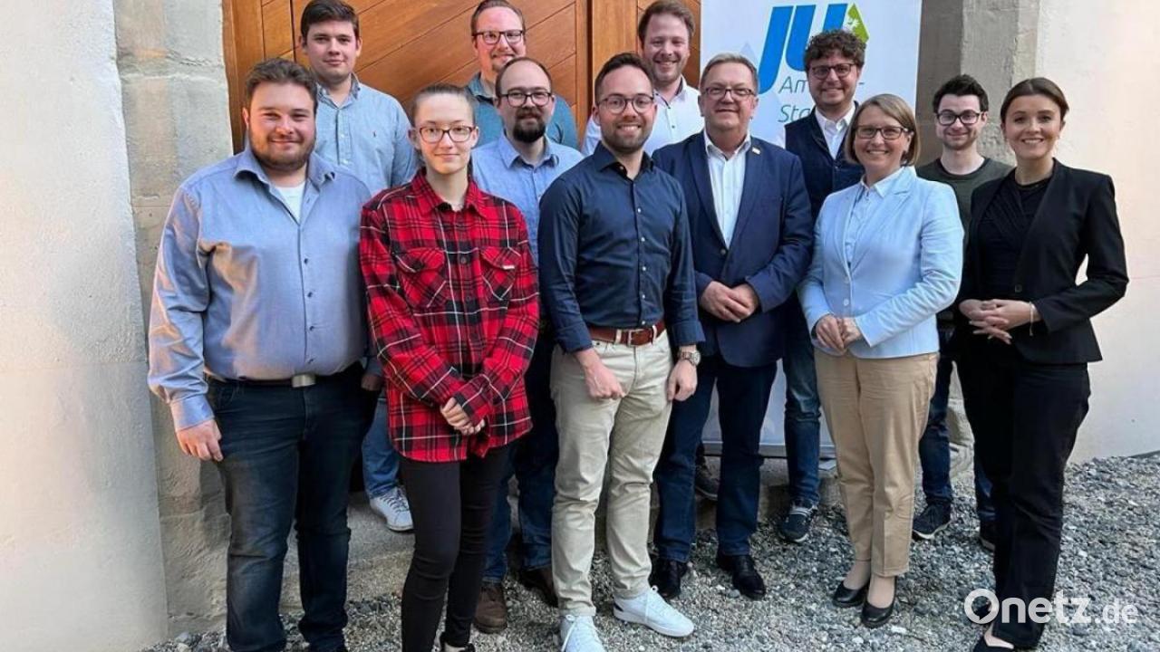 Florian Füger bleibt Kreisvorsitzender der Jungen Union Amberg-Stadt ...
