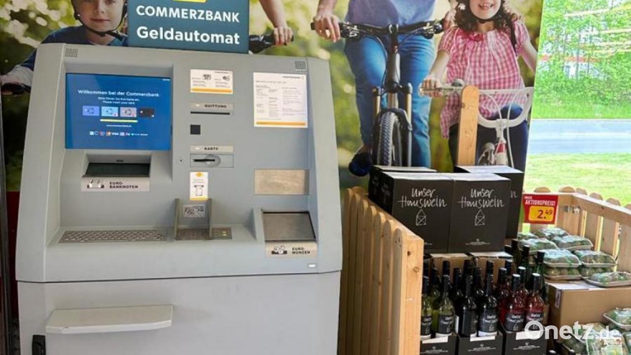 Neuer Geldautomat der Commerzbank in Tirschenreuth | Onetz