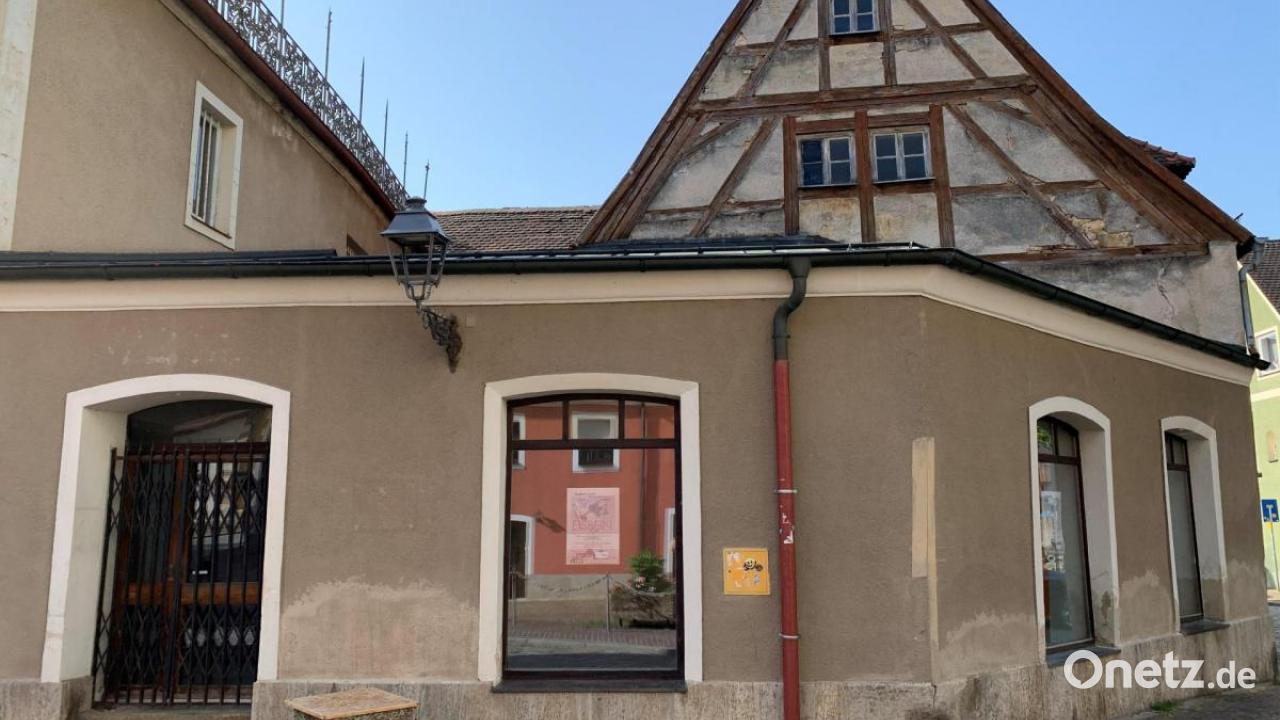 Ausstellung „Eisbein Light“ des A. K. T.-Kunstvereins Amberg | Onetz