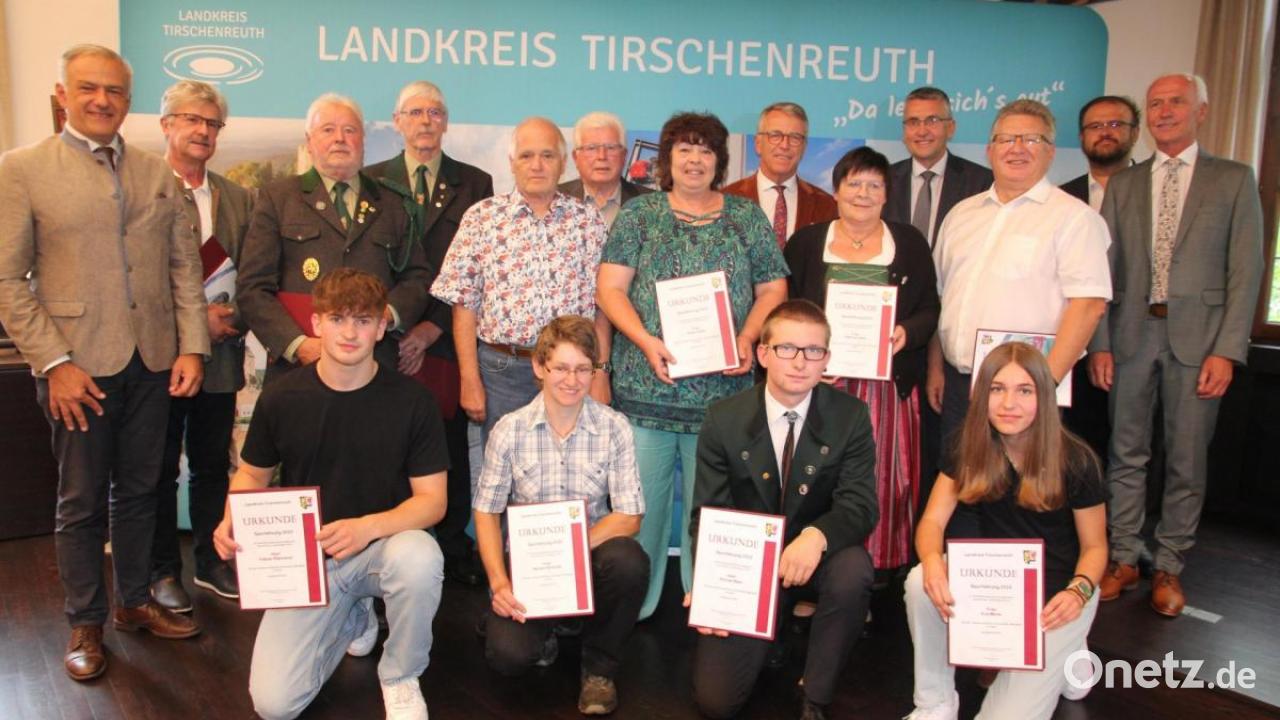 Landkreis Tirschenreuth ehrt erfolgreiche Sportler, Mannschaften und Funktionäre | Onetz