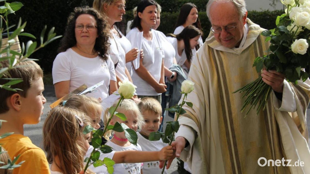 Pfarrei Heilige Dreifaltigkeit verabschiedet Pfarrer Ludwig Gradl in den Ruhestand | Onetz