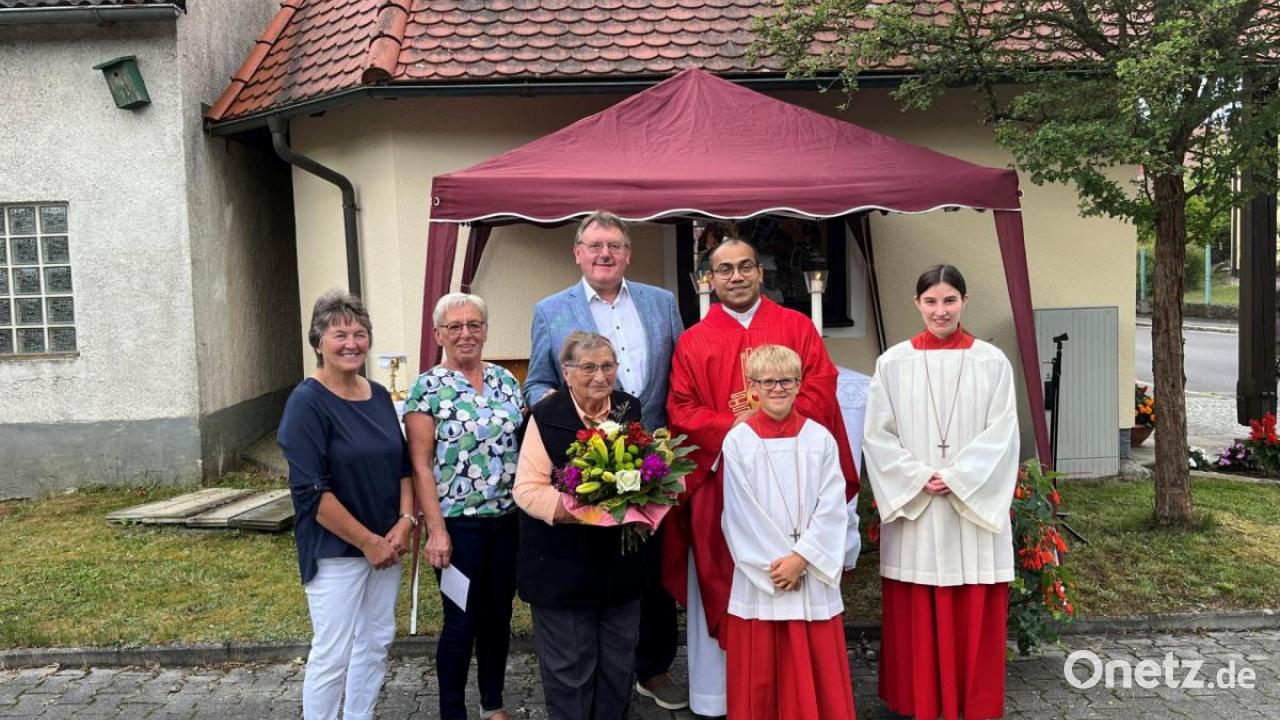 45 Jahre lang Mesnerin der Dorfkapelle in Gressenwöhr | Onetz