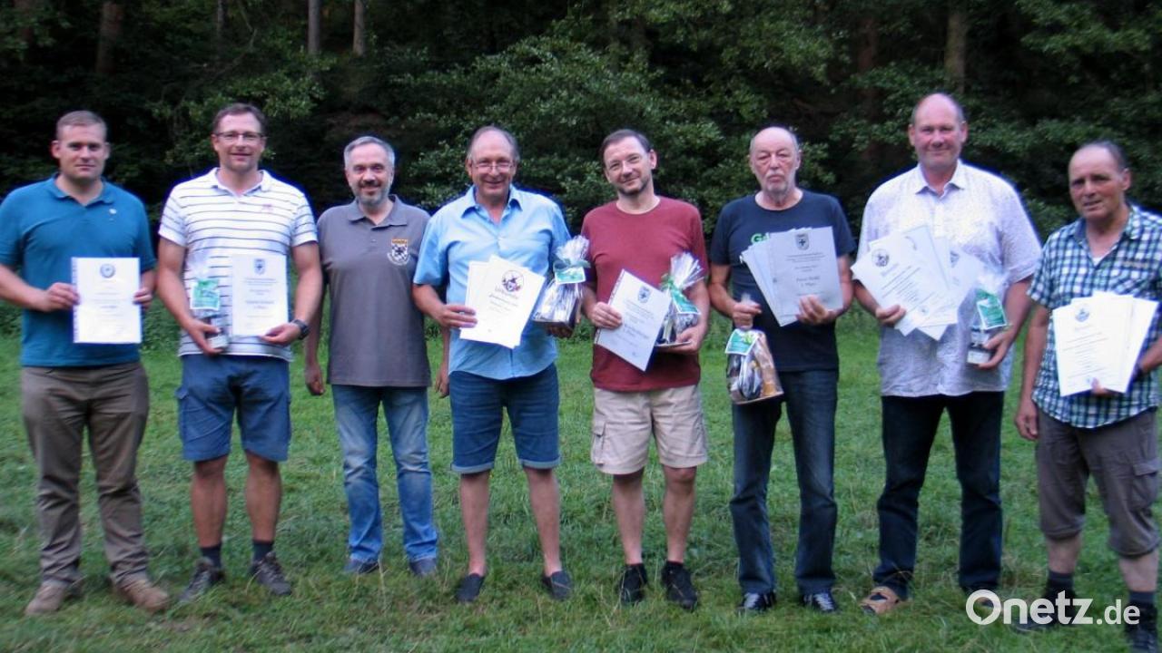 Krieger- und Soldatenkameradschaft Immenreuth zeichnet ihre Schützen aus | Onetz