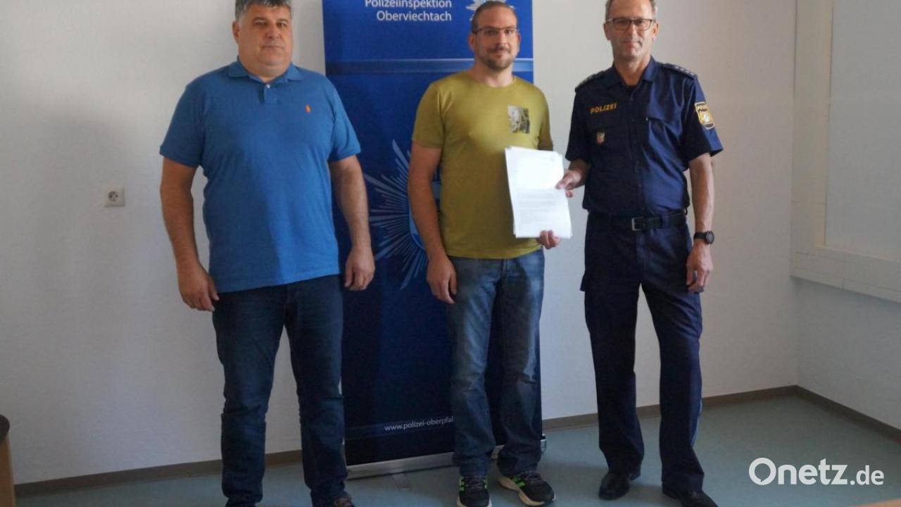 Andreas Schmuck beweist Zivilcourage und hilft Oberviechtacher Polizei | Onetz