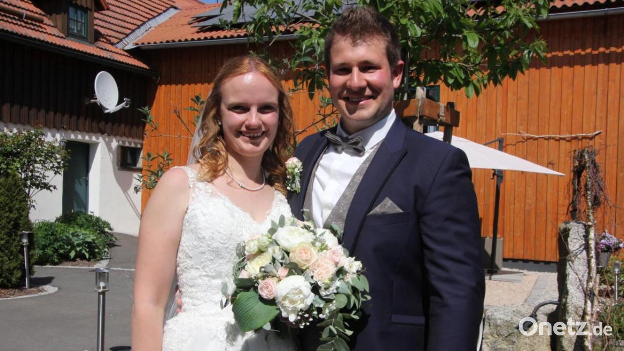 Karina und Markus Stock feiern Hochzeit in Griesbach | Onetz