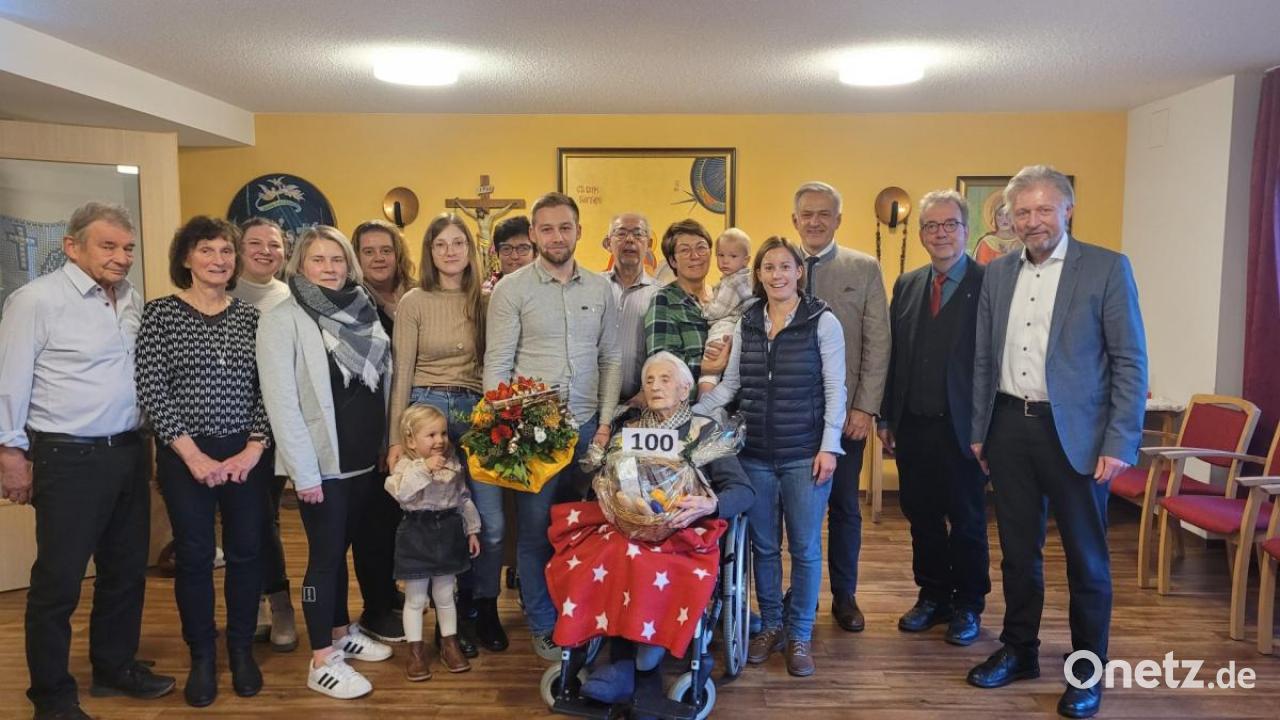 Emma Hopf feiert 100. Geburtstag | Onetz