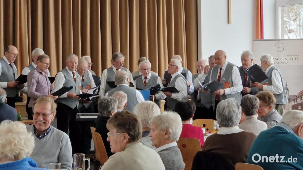 Seniorenadvent im Tillensaal in Bad Neualbenreuth | Onetz