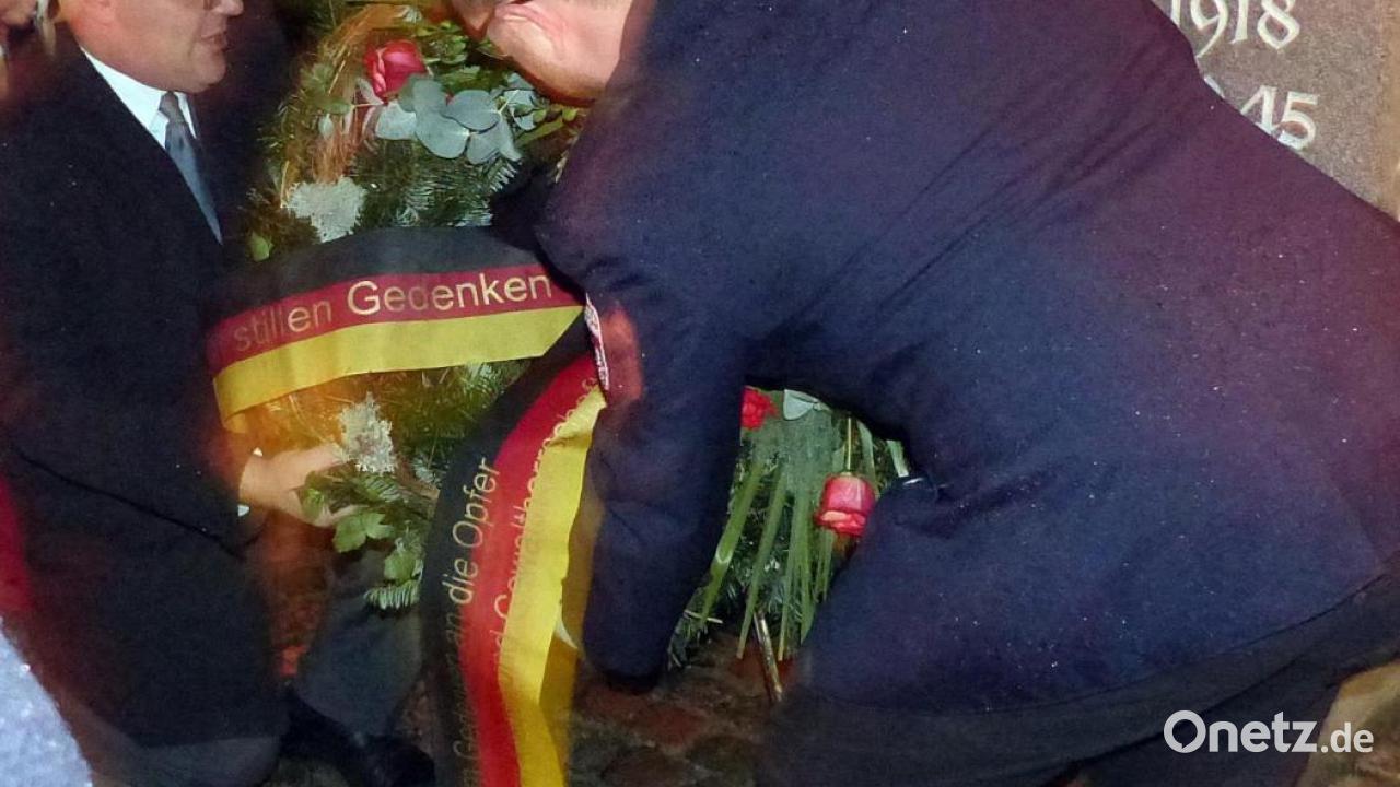Gedenken zum Volkstrauertag in Schlammersdorf | Onetz