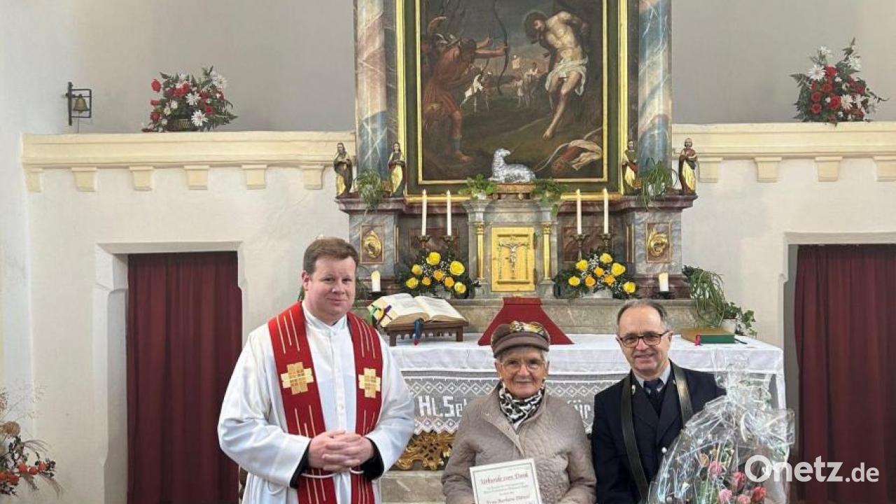 Nach 30 Jahren Abschied von Schönreuther Mesnerin Barbara Dötterl | Onetz