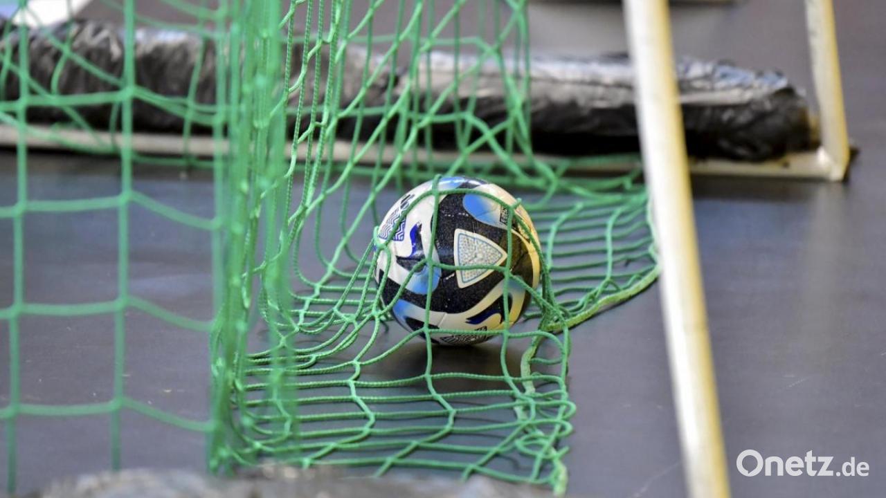 SpVgg SV Weiden mit Viktoria Aschaffenburg und Schalding-Heining in ...