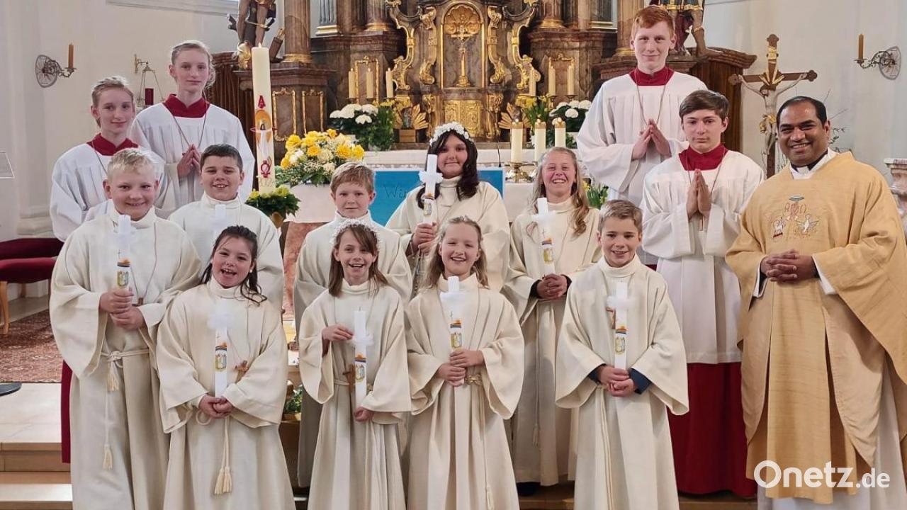 In Freihung treten neun Kinder erstmals an den Tisch des Herrn | Onetz