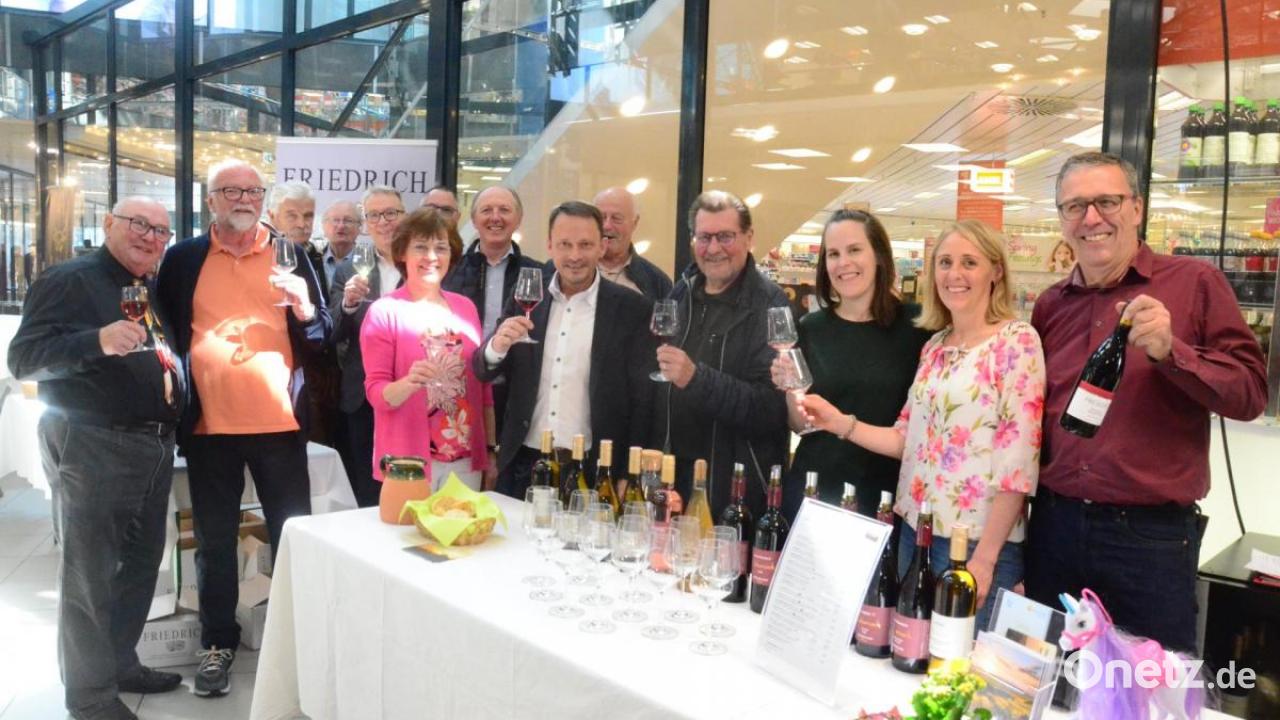Traditionelle Weinprobe im City-Center Weiden | Onetz