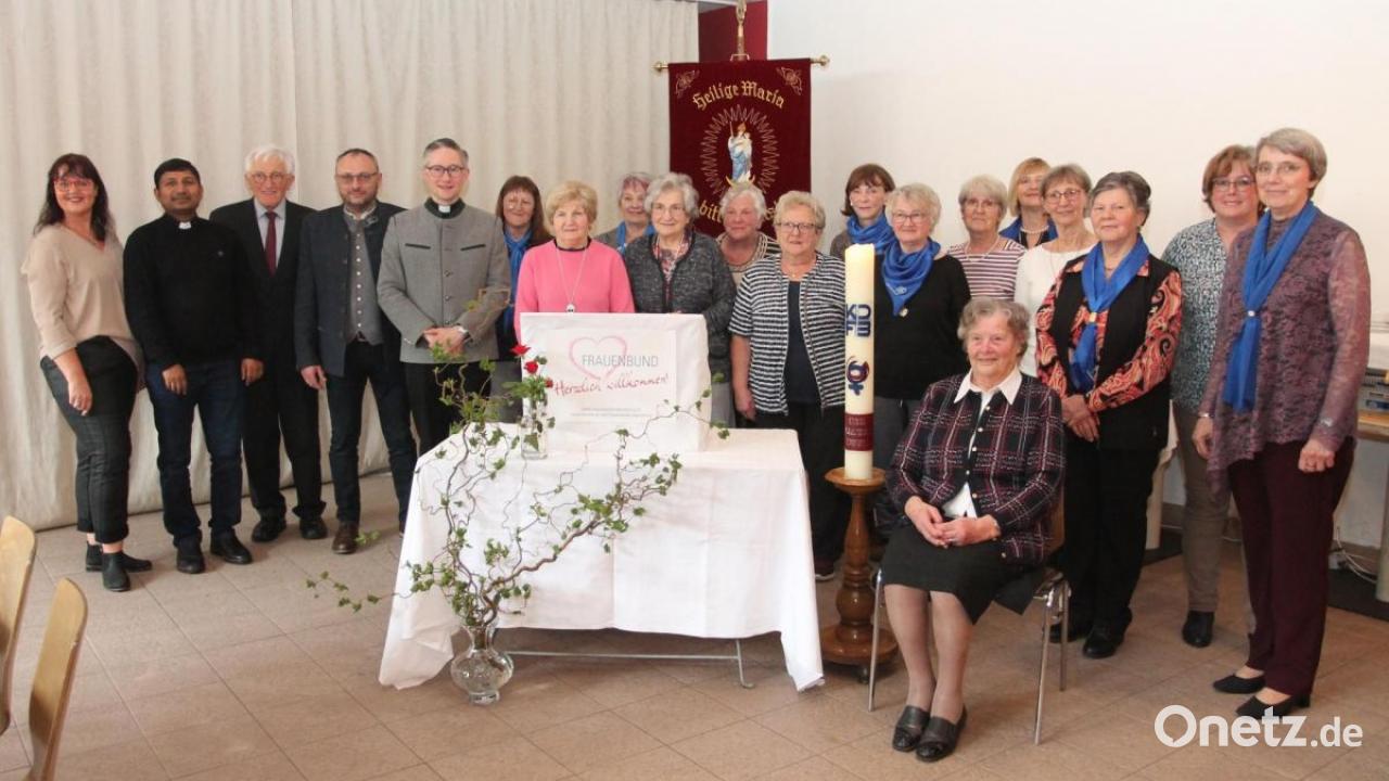 Frauenbund Waidhaus seit 50 Jahren engagiert | Onetz