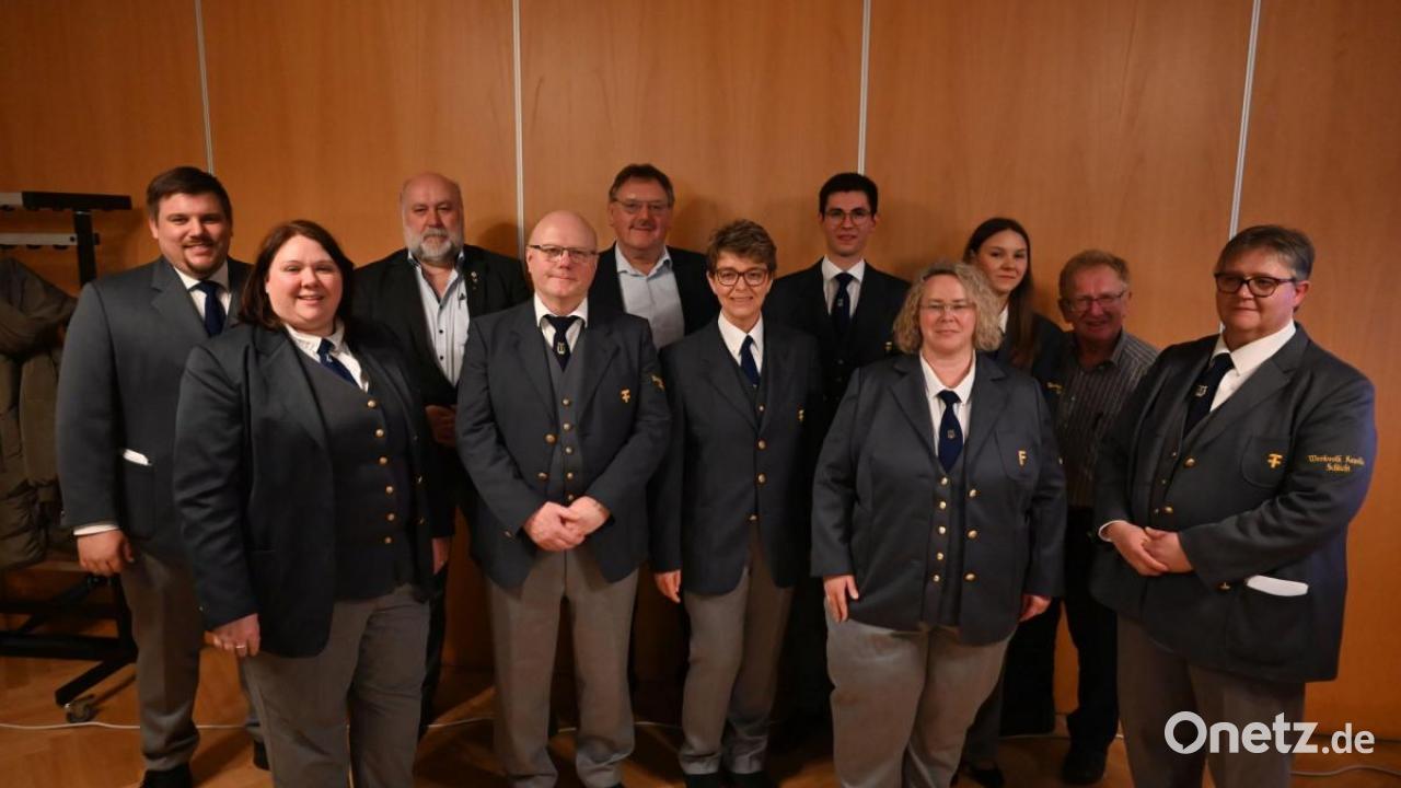 Anja Bauer weiter Vorsitzende der Werkvolkkapelle Schlicht | Onetz