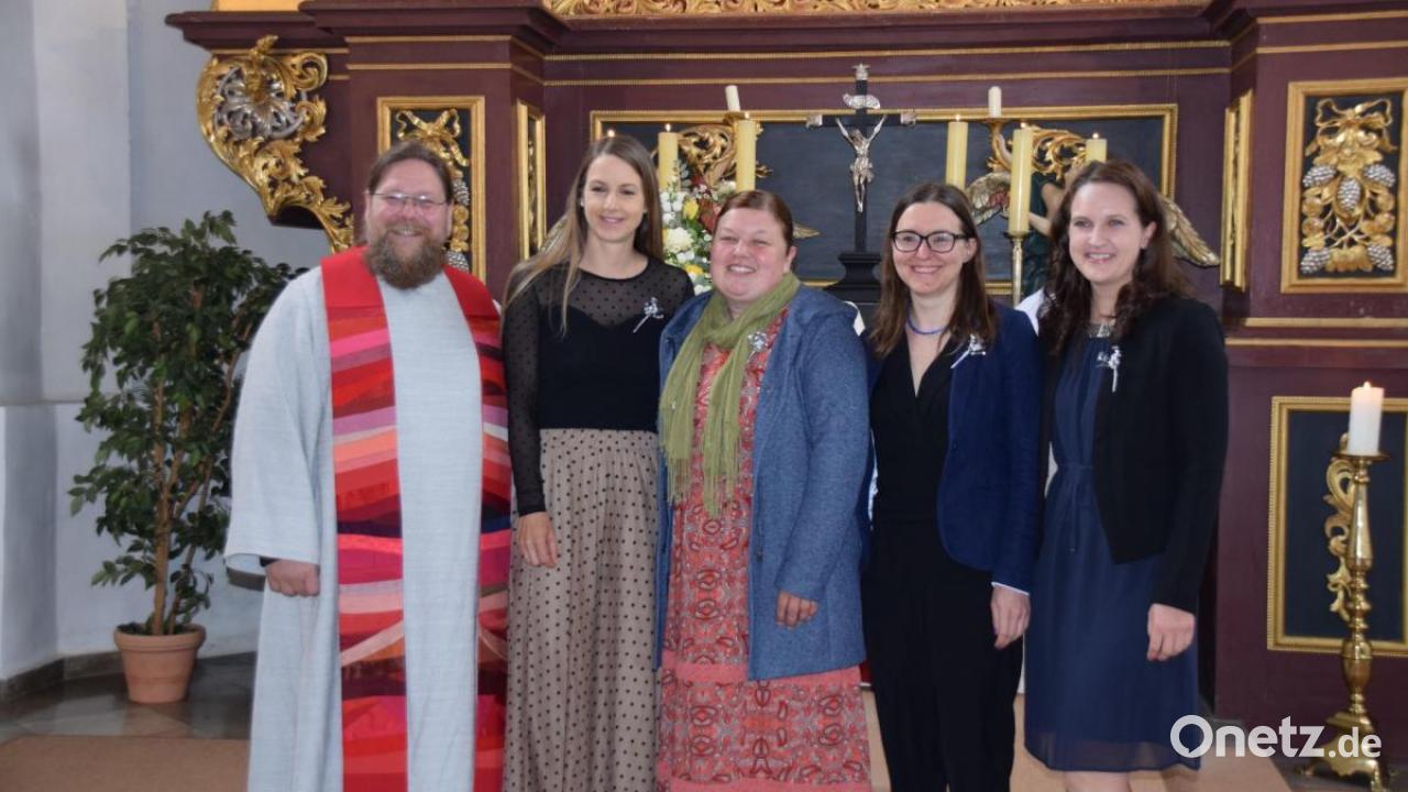 Drei Gnadenkonfirmanden in der Königsteiner St.-Georg-Kirche | Onetz