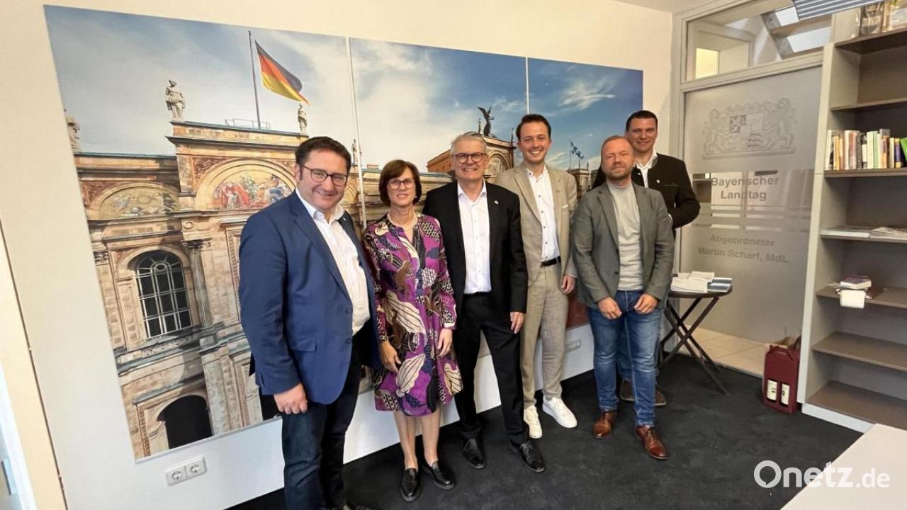 MdL Martin Scharf eröffnet Abgeordnetenbüro in Neunburg vorm Wald | Onetz