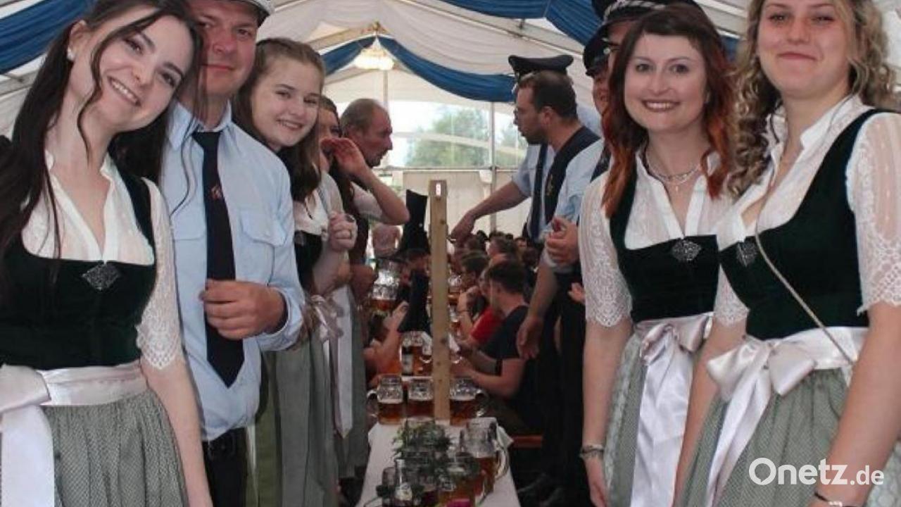 Feuerwehr Altenschneeberg freut sich über gelungene Jubiläumstage | Onetz