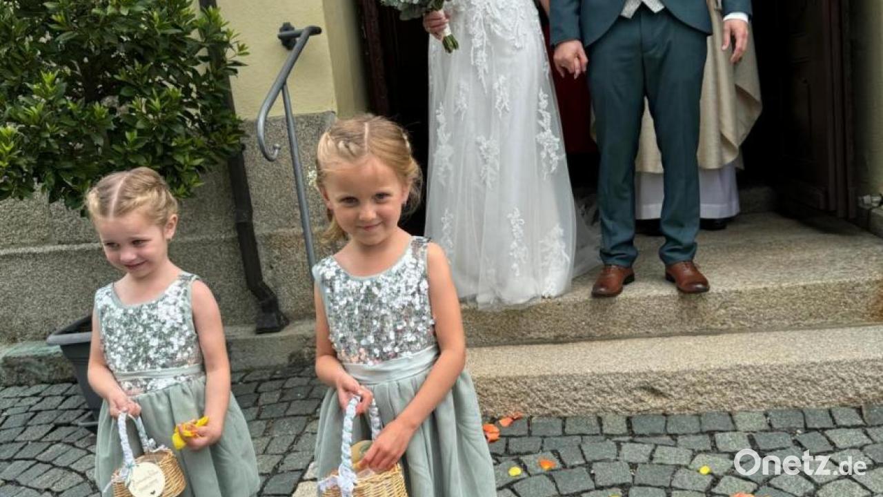 Verena Lauterbach und Lukas Gleißner sagen „Ja“ zueinander | Onetz