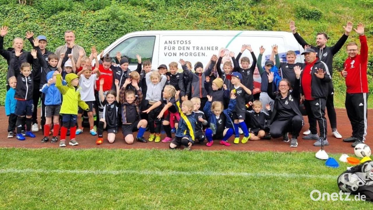 DFB-Mobil macht Station bei der Spielgemeinschaft Illschwang/Schwend ...