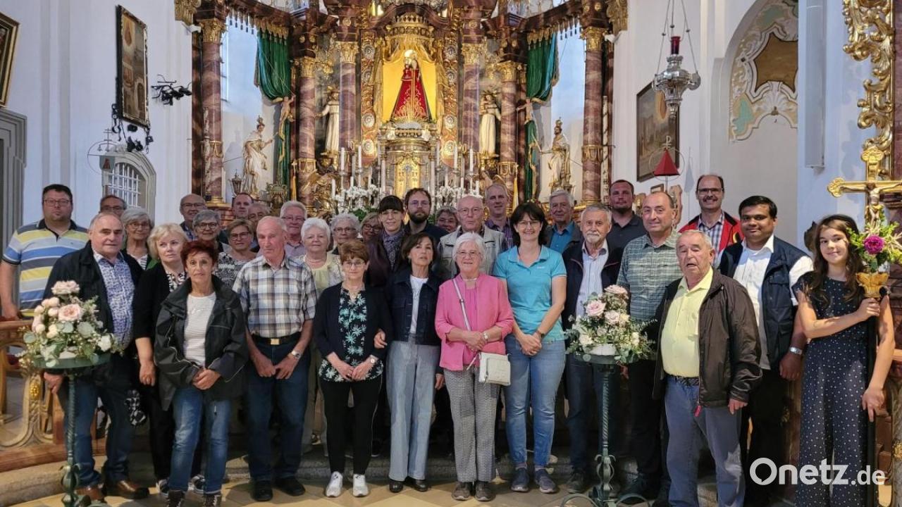 Fuchsmühler pilgern mit Bus und Fahrrad nach Marienweiher | Onetz