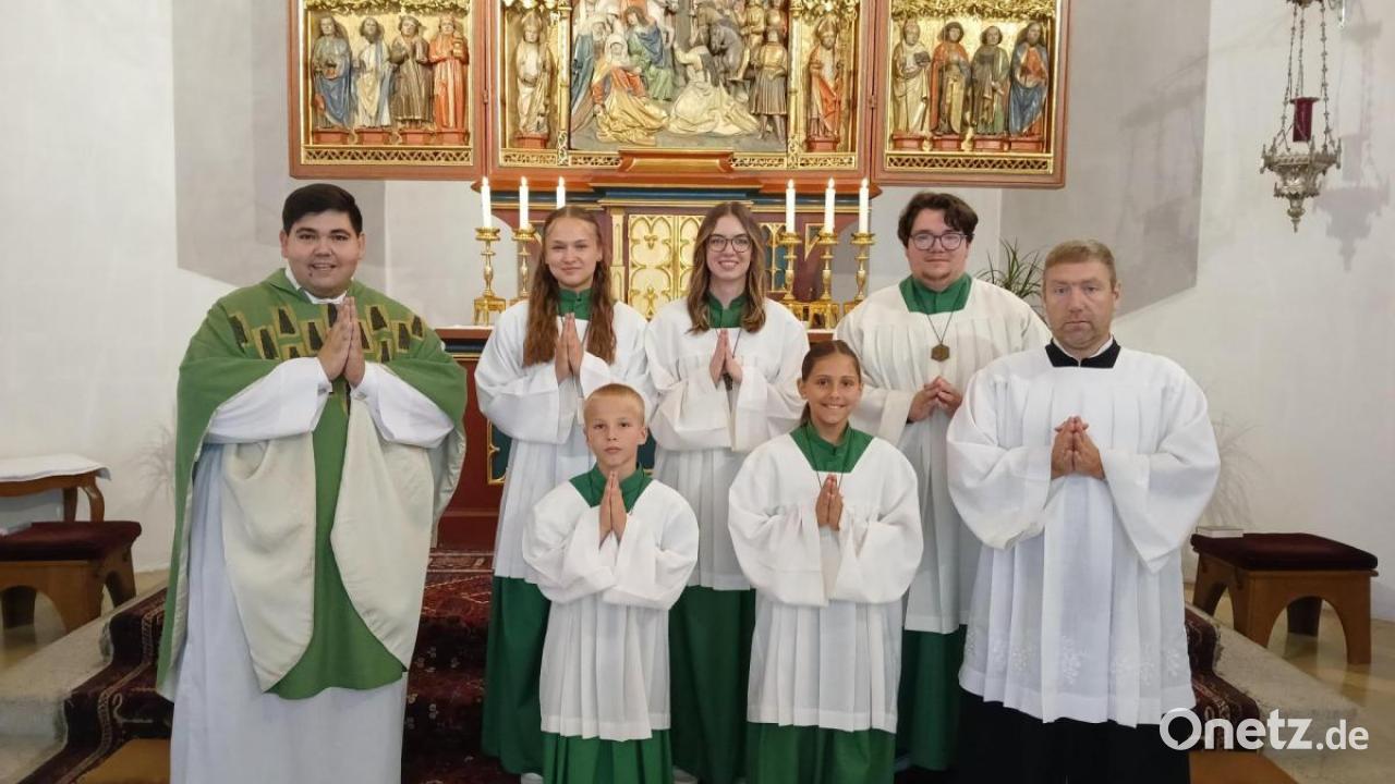 Neue Ministranten für die Pfarrei Mariä Himmelfahrt Tirschenreuth | Onetz